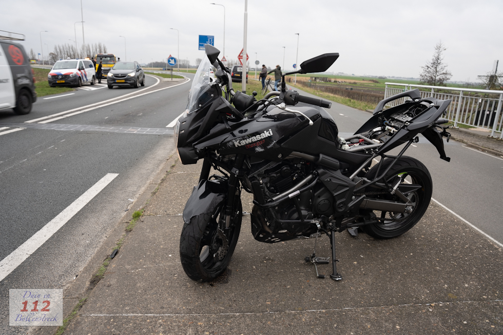Motorrijder botst op auto op Leidsevaart N444 Voorhout - 112 Duin en ...