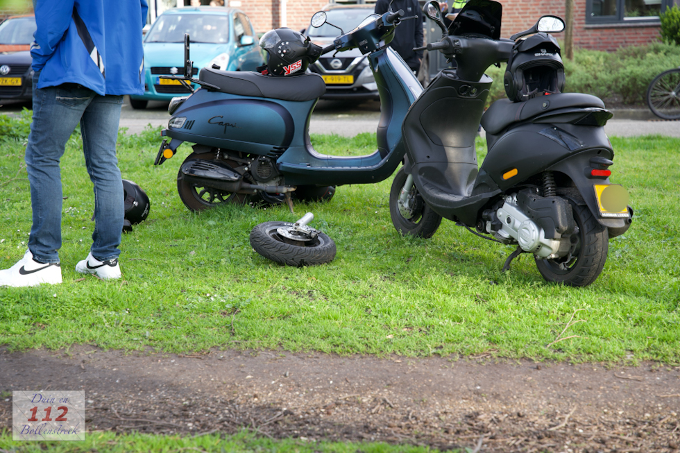 Wheelie loopt verkeerd af, brommer uitgebrand, bestuurder naar ...