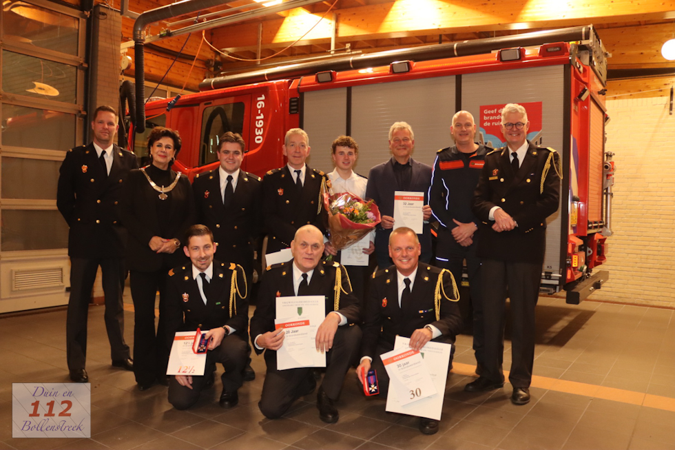 Korpsavond brandweer Noordwijkerhout met diploma’s en oorkondes - 112 ...